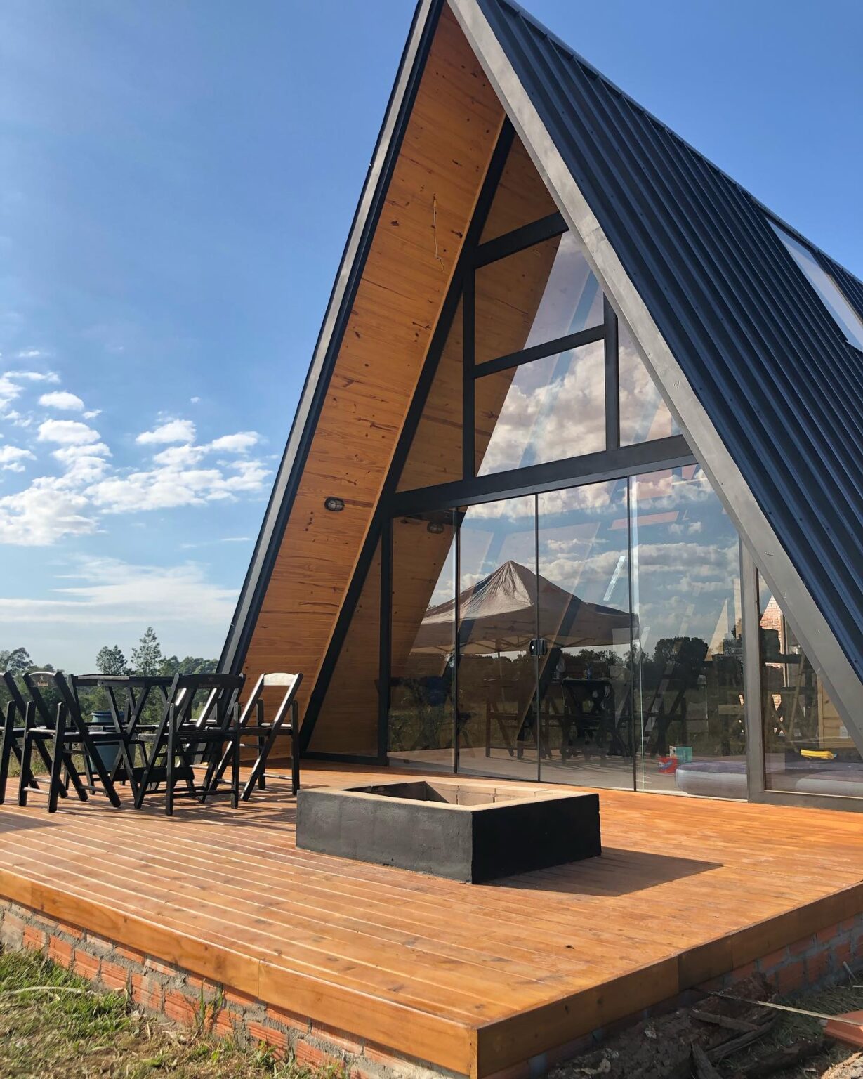 Chalés de Vidro e Madeira KIT A-Frame